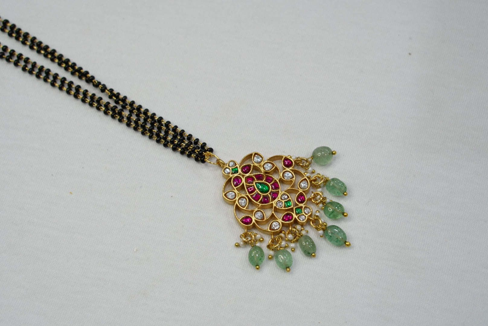 Black beads pendant 4 7540 K JEWELSTYLE